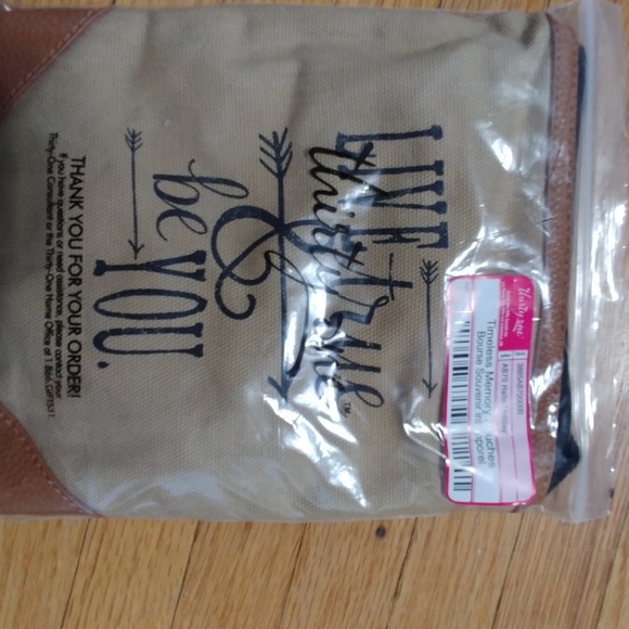 thirty-one | Bags | Thirty One Mini Over Shoulder Bag | Poshmark